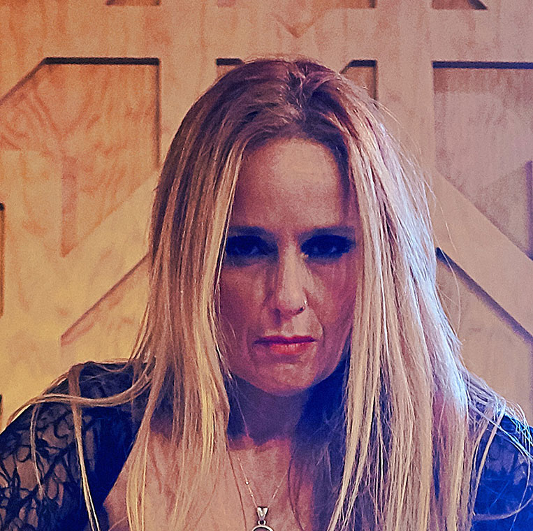 erika-fritz – Nube Cónica